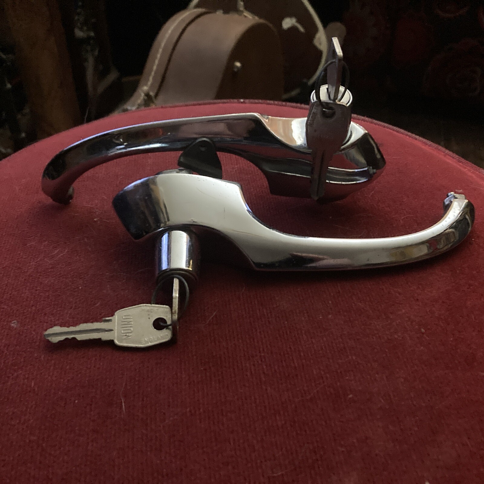 Classic Car Rootes Chrysler Hillman Door Lock matching Keys (2) what ...