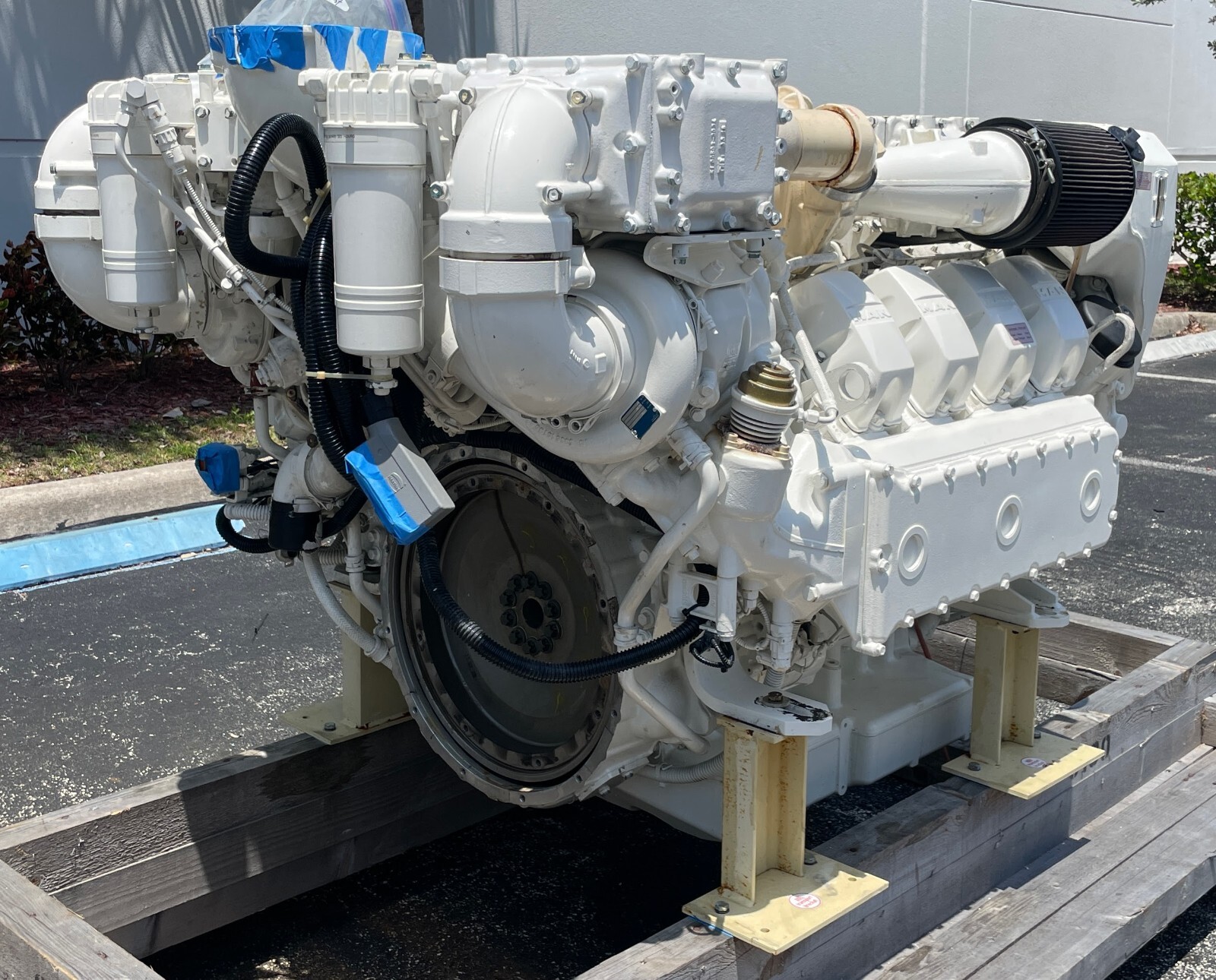 MAN D2868 LE436, Marine Diesel Engine, V-8 1200 HP @ 2300 RPM, For ...