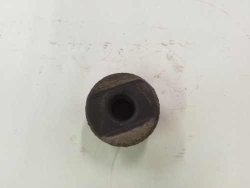 6.2L Lower Radiator Rubber Grommet | Fits 11 12 13 14 15 16 Ford F250 ...