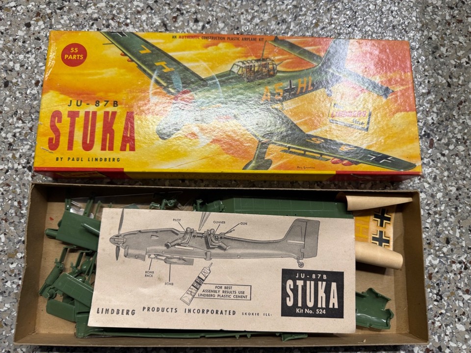 WWII 1955 Lindbergh JU-87B Stuka Plastic Airplane Model Kit #524:98 1/4 ...