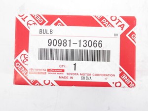 Genuine OEM Toyota 90981-13066 Headlamp Bulb | eBay