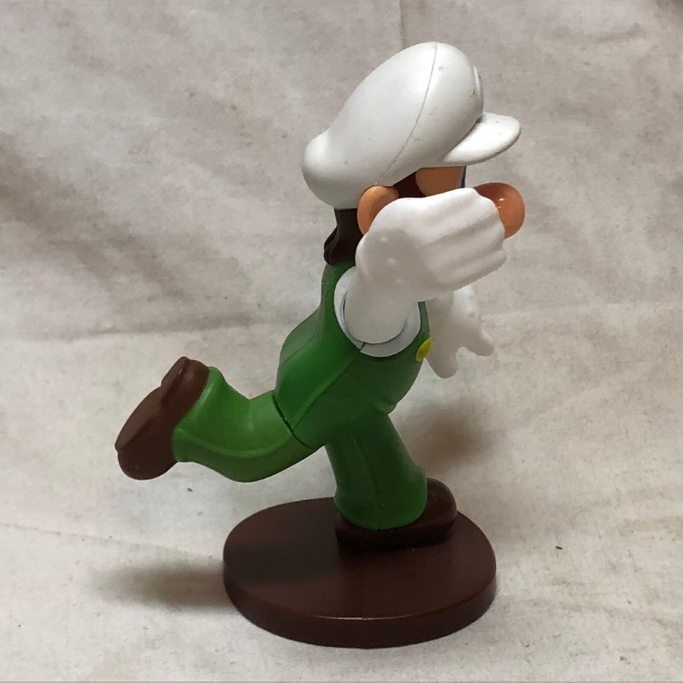 Figure Luigi 2018 McDonald's Happy Meal Toy Nintendo Super Mario ...