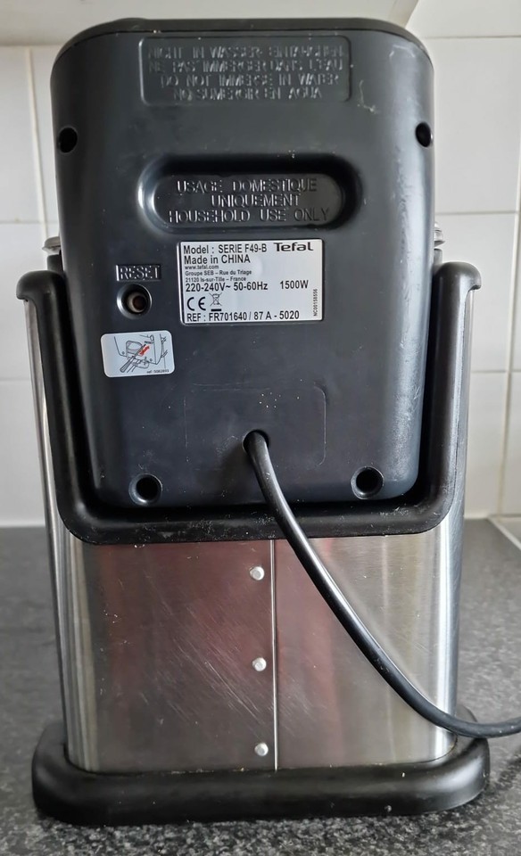 Tefal Oleoclean Pro Deep Fryer FR804140 Stainless Steel Easy Clean ...