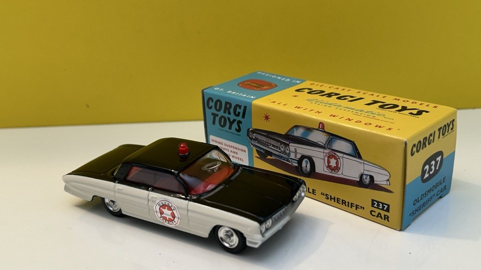CORGI TOYS 237 MODEL CLUB RE-ISSUE OLDSMOBILE SHERIFF CAR / NEW MIB ...