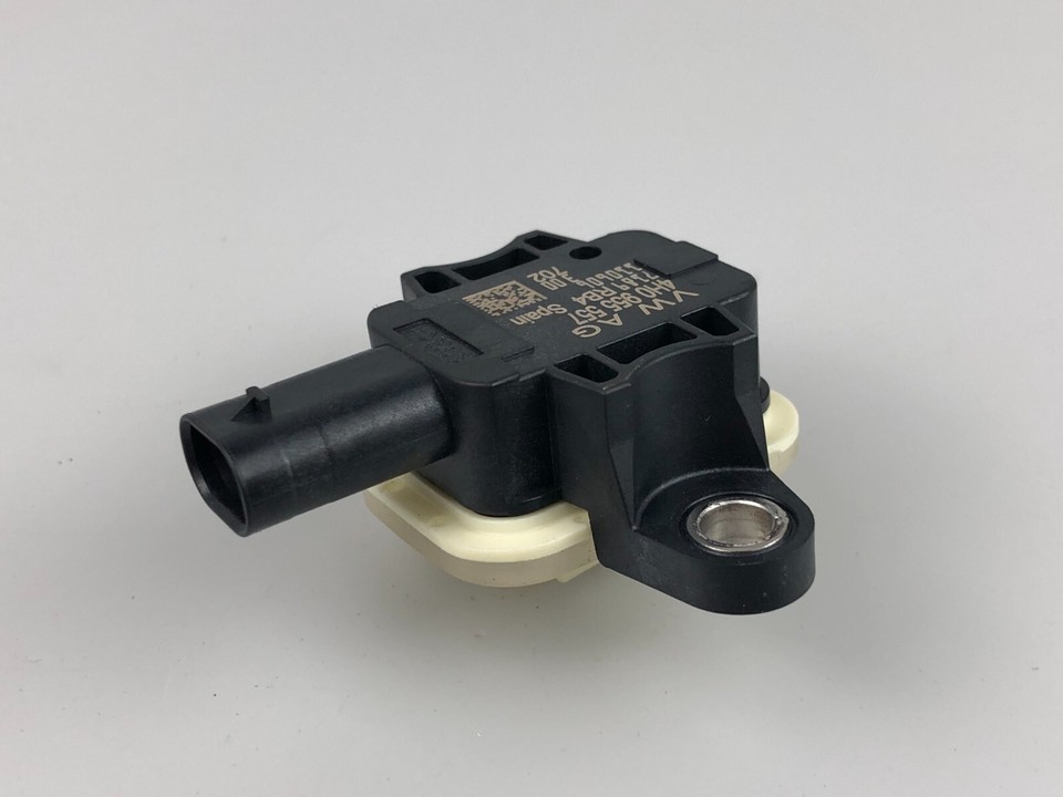 Audi A8 D4 4H SRS Sicherheits-Crash-Impuls-Sensor Einheit 4H0955557 | eBay