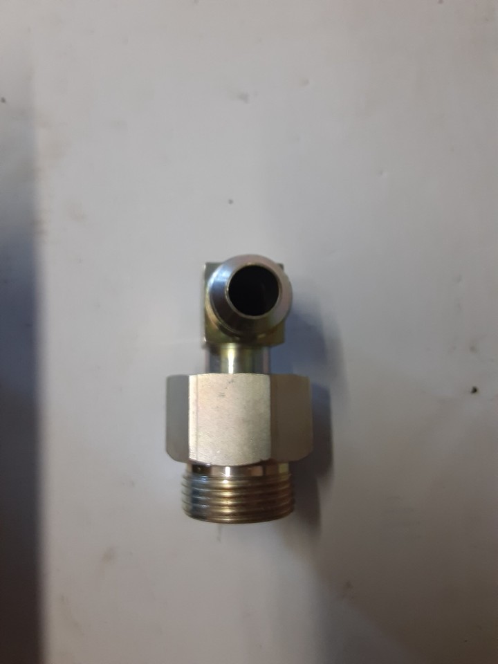 John Deere Elbow Fitting AR74194 | eBay