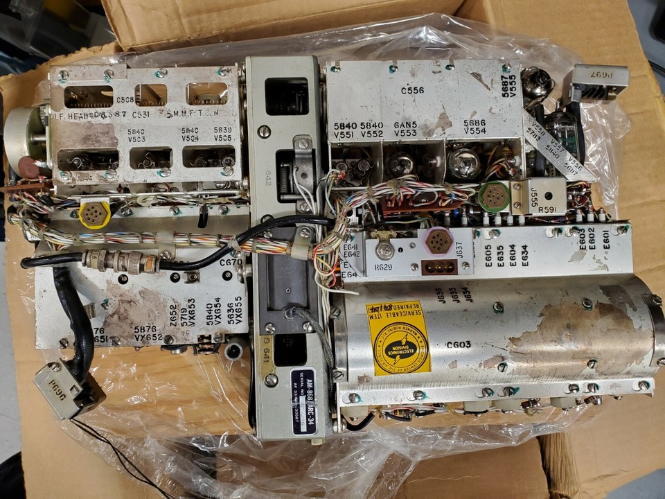 AN/ARC-34 UHF Radio Module: Driver, Main RX, Osc multiplier, RF Power ...