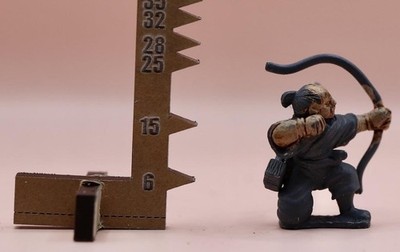 Dixon Miniatures 28mm Ronin Kneeling Shooting Bow (GFK019) | eBay UK