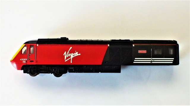 Hornby Class 43 Power Car Hst 125 R2045 Maiden Voyager LOCO Virgin ...