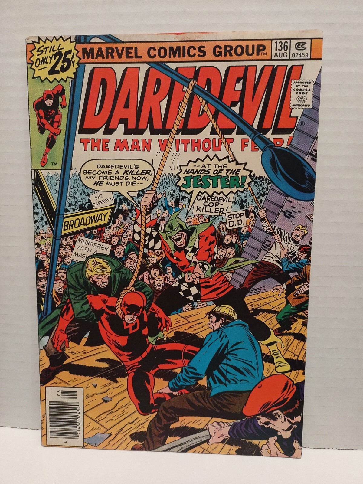 DAREDEVIL #136 "Marvel Comics" 1976 JESTER APPEARANCE **FREE SHIPPING ...