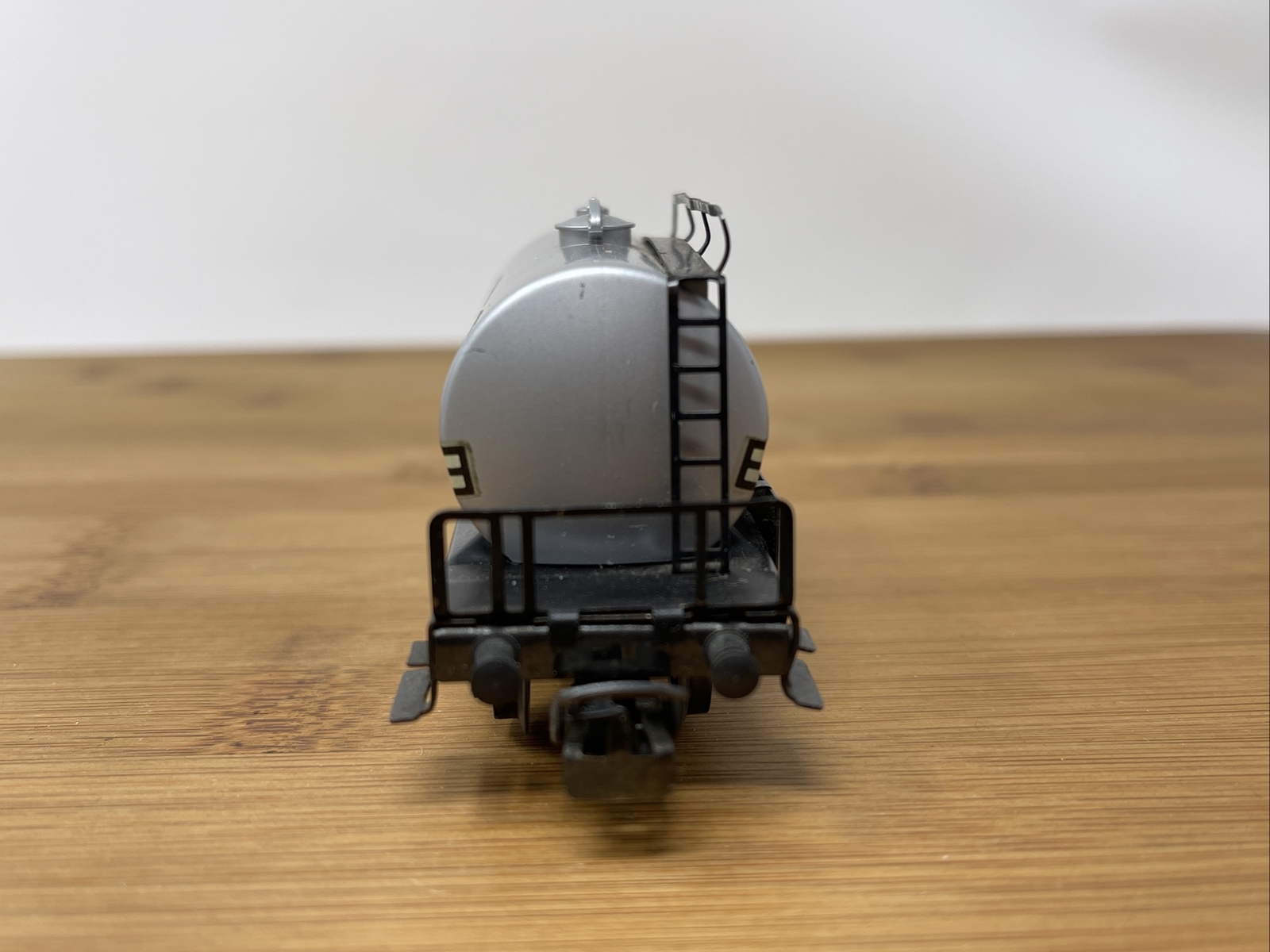 Marklin HO Scale ESSO Tank Car #4501 DB 599 304 | eBay