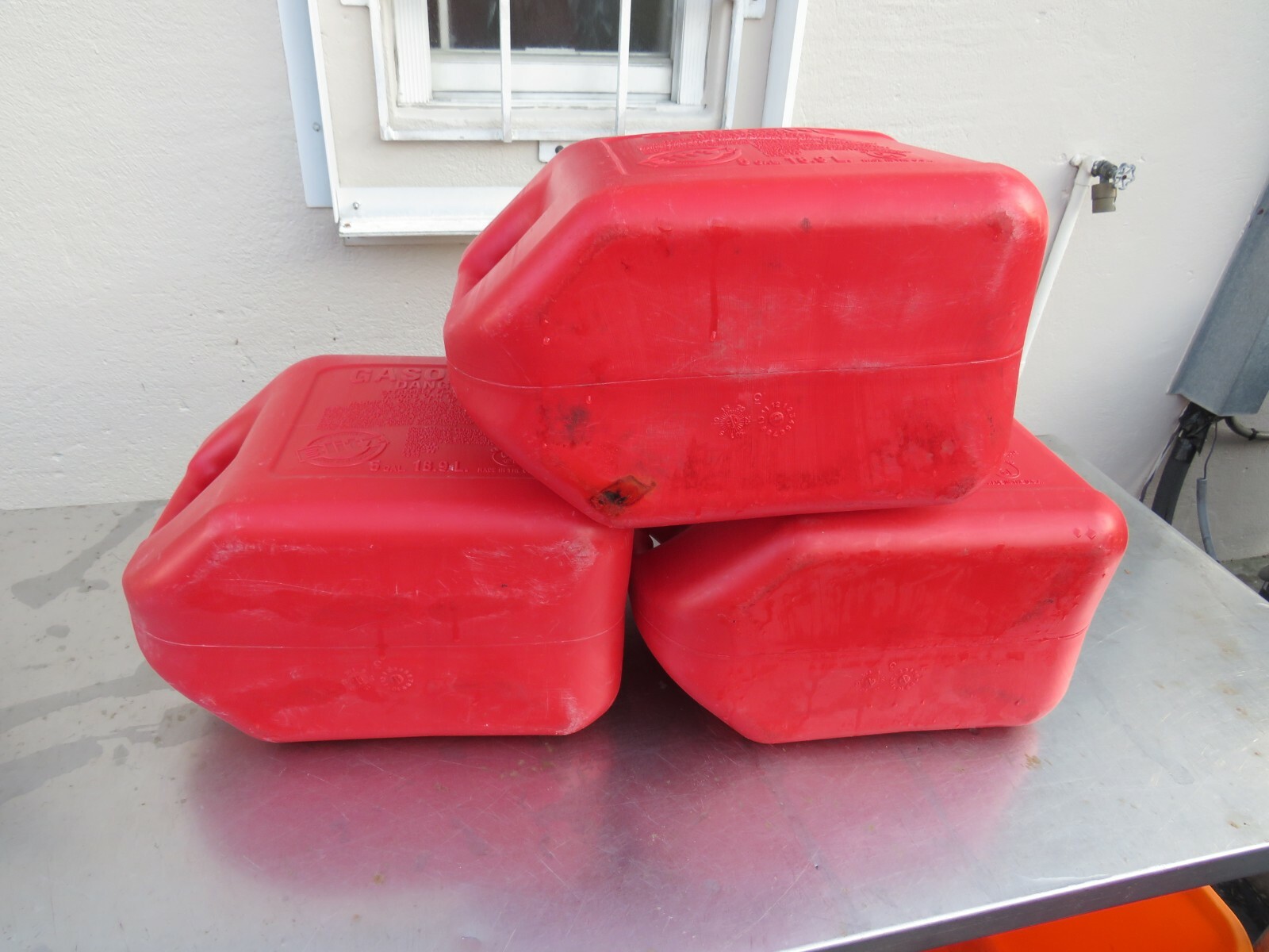 (3 Pack) - Blitz Original Pre-Ban 5 Gallon Gas Can Model #50833 | eBay