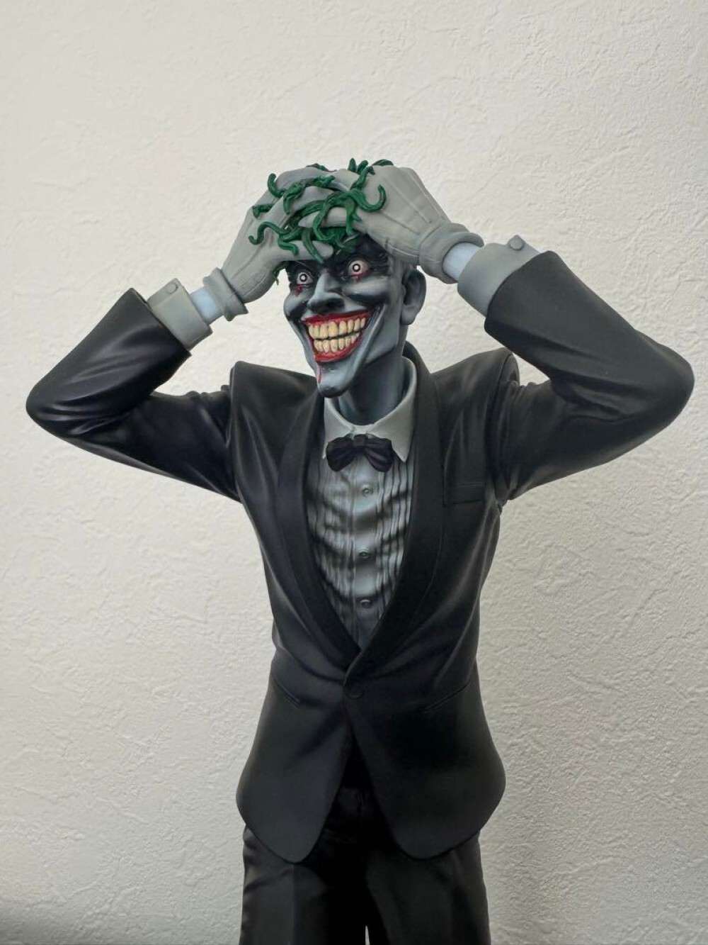 Batman The Killing Joke the Joker One Bad Day ARTFX Statue 1:6 ...