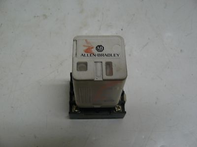 ALLEN BRADLEY 700-HA32Z24 SERIES A TUBE BASE RELAY W/ 700-HN125 SOCKET ...