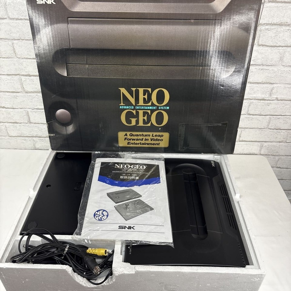 Rare NEO GEO AES Console SNK System w/ Controller, Box & Manual WORKING ...