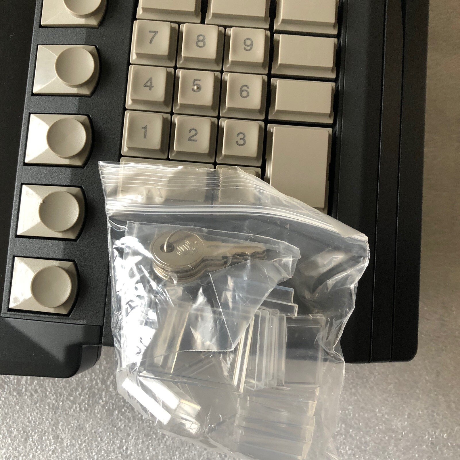 Refurbished NCR RealPOS 5954 Dynakey 15" LCD Monitor 5954-1501-9090 | eBay