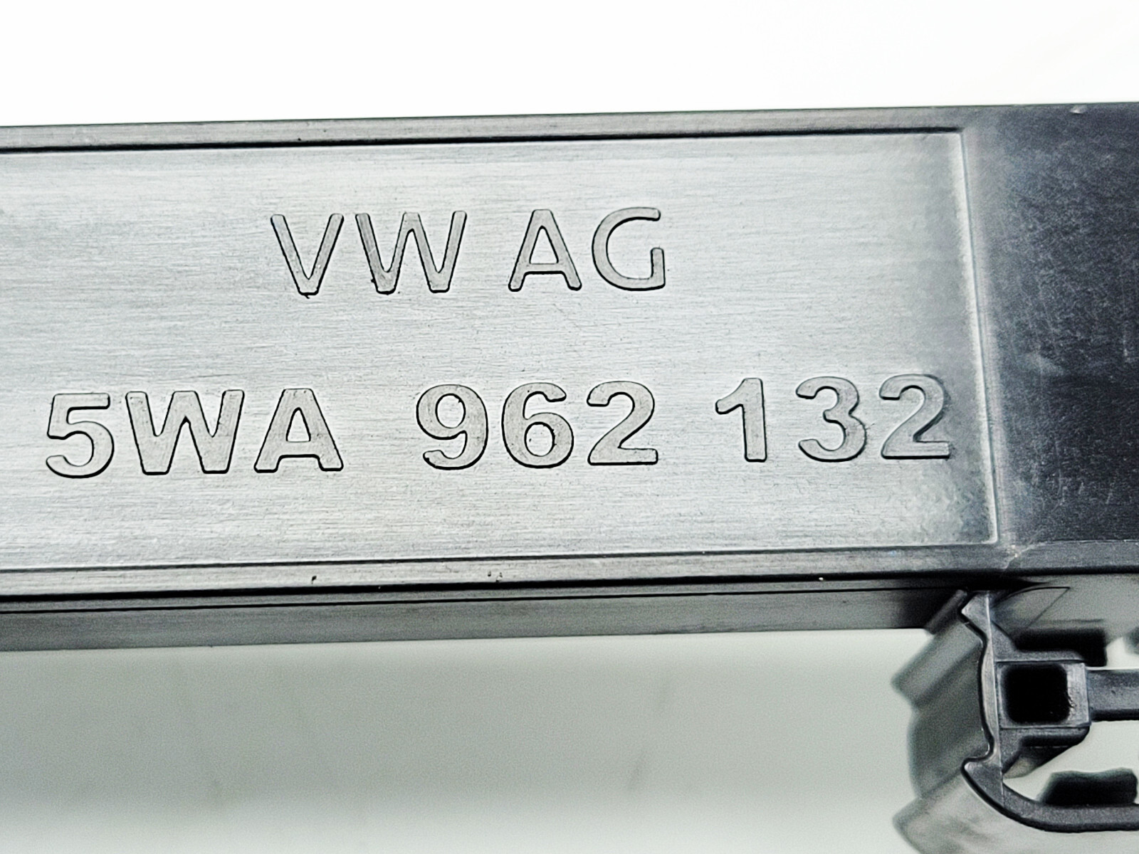 VOLKSWAGEN GOLF MK8 KEYLESS ENTRY AERIAL ANTENNA AMPLIFIER AMP ...