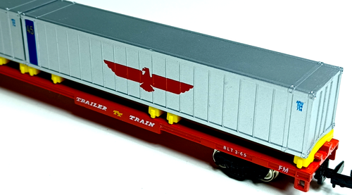 N SCALE CON-COR 90' PIGGYBACK FLATCAR W/ 2 SEA CONTAINERS TRAILERTRAIN ...