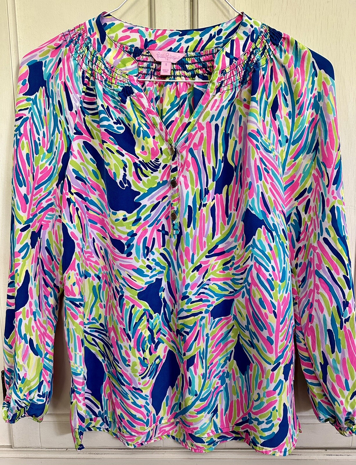 Lilly Pulitzer Elsa Palm Reader silk blouse Small S - Gem