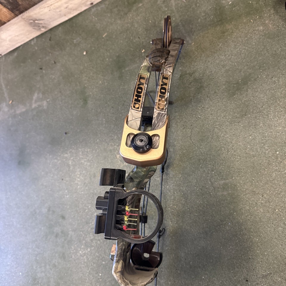 Hoyt Ultramag XT 2000 Compound Bow 60-70LB Draw 27-29.5 - Camo | eBay