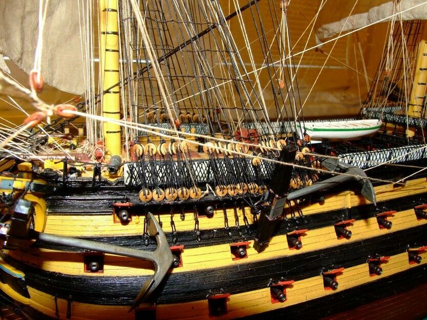 Heller HMS Victory 1:100 - set of 730 pcs CNC Walnut blocks for rigging ...