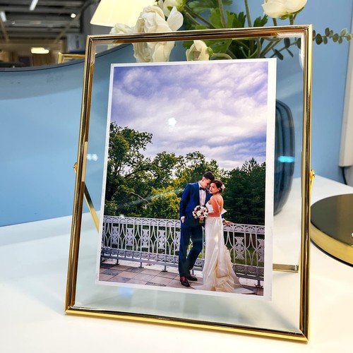 Gold Floating Frame (8×10 inches, Vertical), For Picture 7x9, 6x8, 5x7 ...