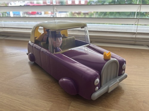 Ben & Holly - Nanny Plum Royal Limousine Car with Princess Holly Figure ...