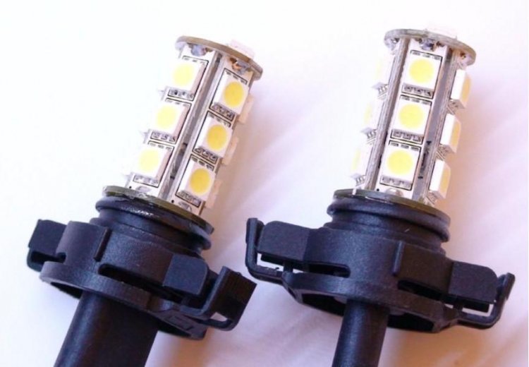 New 2pc Hyper White 5202 H16 LED Fog Light Chevy Avalanche 07-up Fog ...