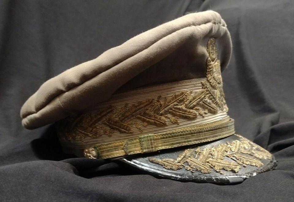 MacArthur's hat from the film Douglass MacArthur return to Corregidor ...