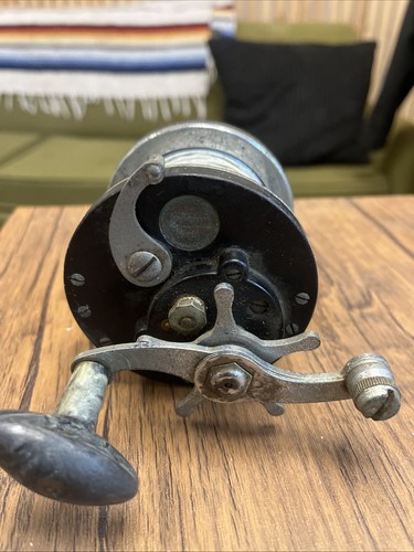 Penn No. 85 Vintage Fishing Reel with Bakelite Body and Red Handle | eBay