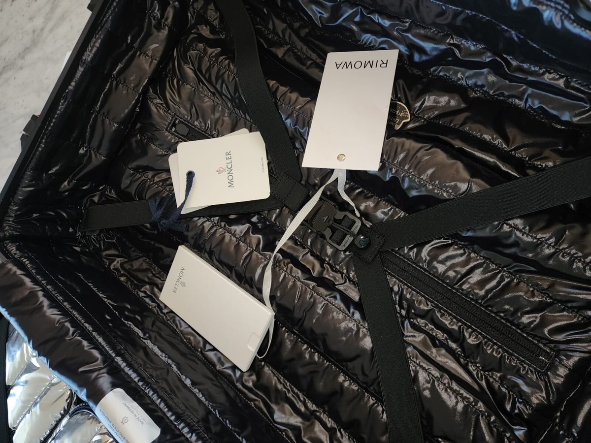 Rimowa x Moncler 2020 Limited Reflection Carry-on 35L with Rimowa x Moncler 2020 Limited Reflection Carry-on 35L with