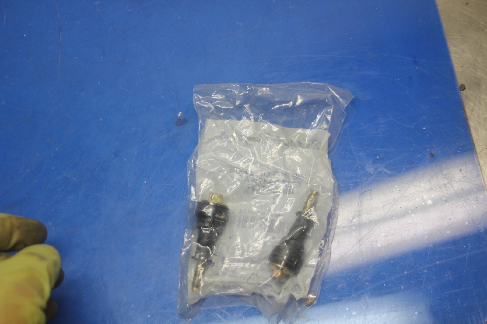 FORD XF2Z-9S479-AA 01-03 F-150 4.2L Insulator Intake Manifold PKG OF 2 ...