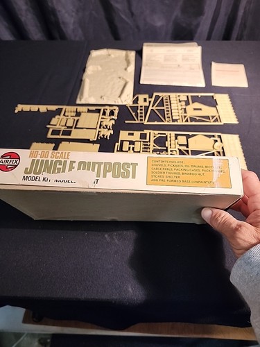 Airfix Jungle Outpost Japanese Base 1:72 Scale HO/OO Plastic Model Kit ...