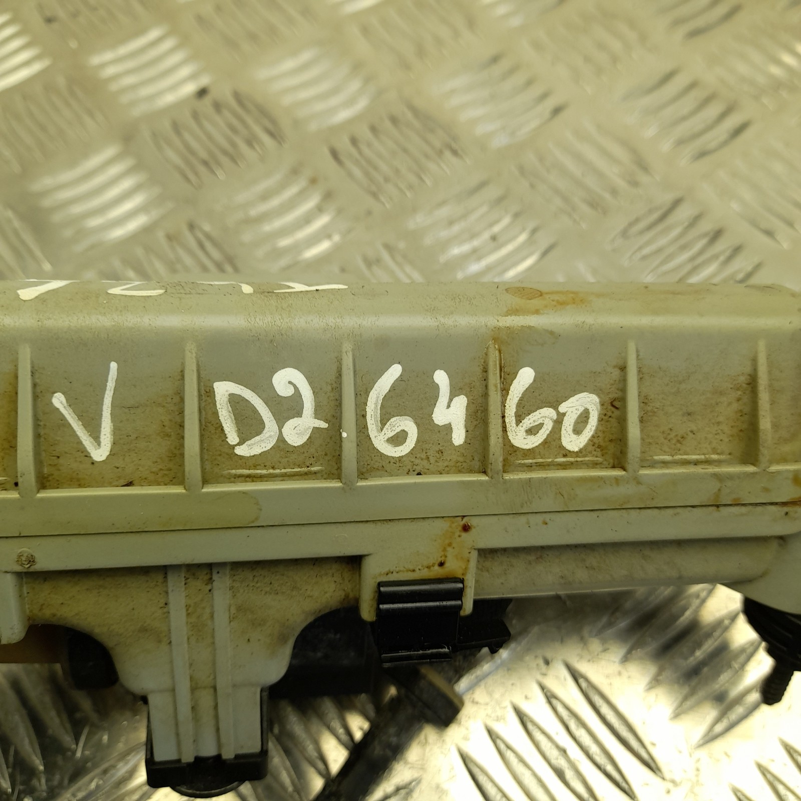 VOLVO 31480478 XC60 II (246) 2021 Unterdruckbehaelter | eBay