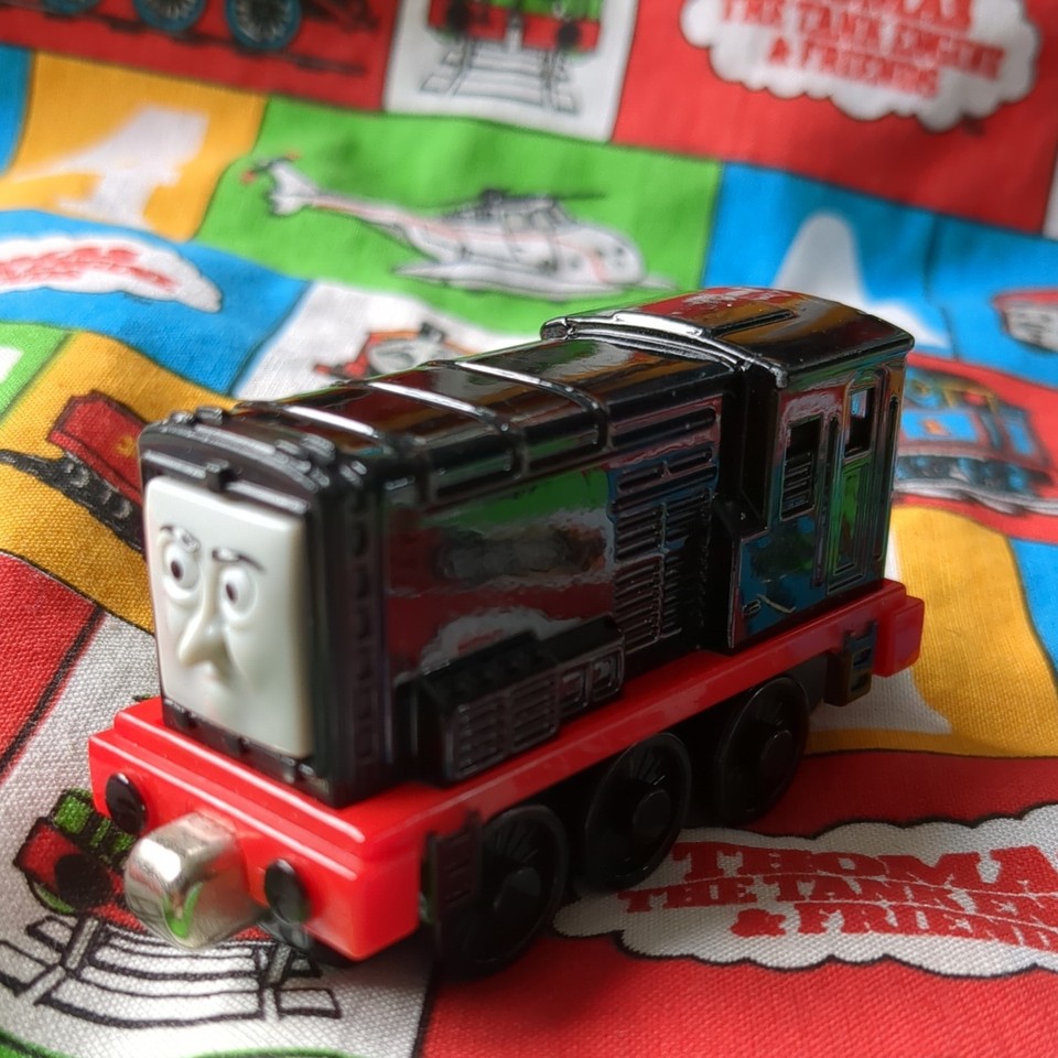 Thomas the Tank Engine Take N Play Devious Diesel Die cast train 2009 ...