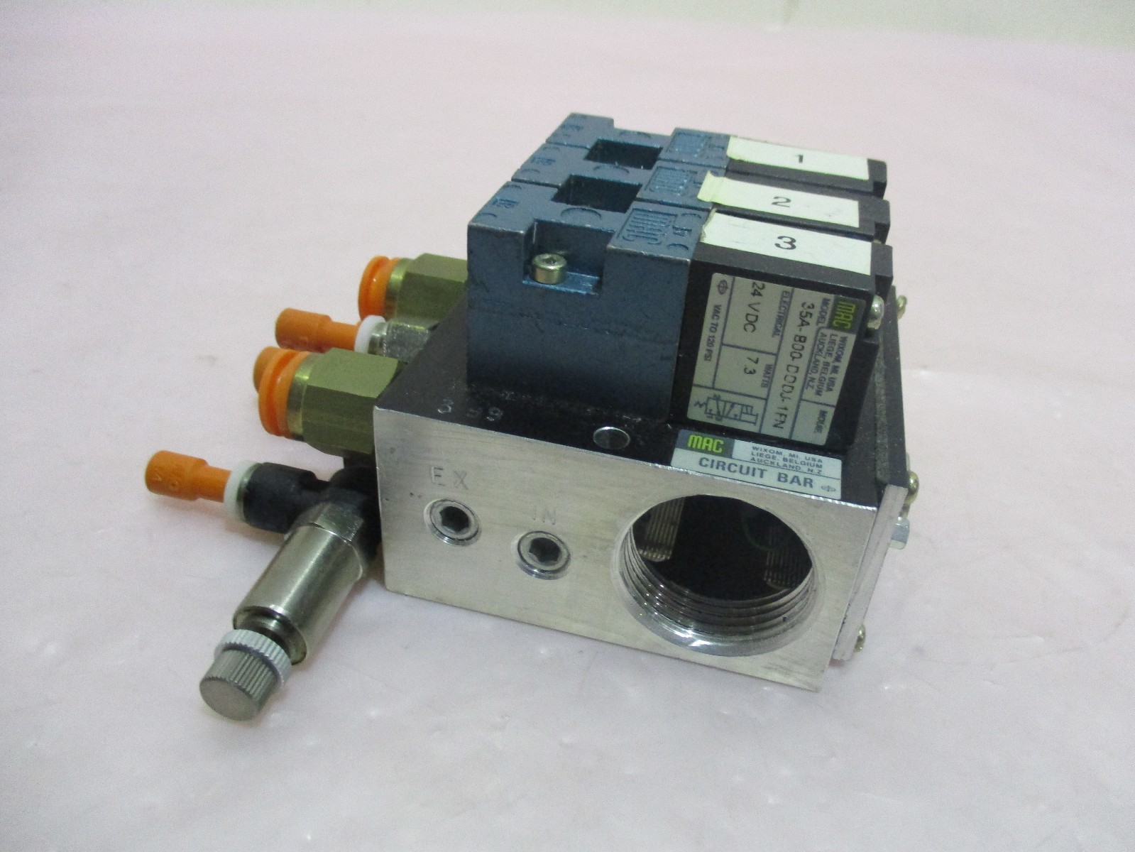 MAC 35A-B00-DDDJ-1FN, Pneumatic Manifold w/ Circuit Bar. 420156 | eBay.de