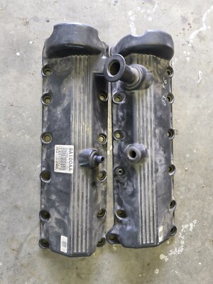 2v 4.6 Windsor Valve Covers Mustang,lighting,f150 | eBay