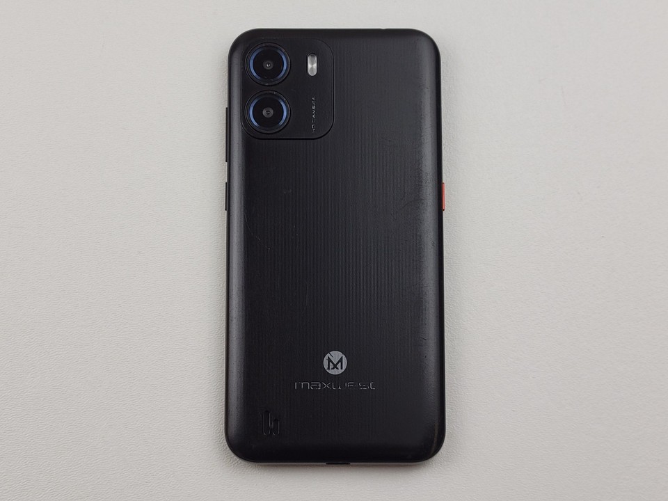 (B-STOCK) MaxWest Astro A63 (MX-A63) 32GB (GSM Unlocked) Dual SIM Smartphone | eBay