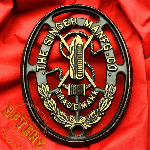 SINGER Ornamental Logo Badge Emblem Sewing Machine Treadle Table Cast ...