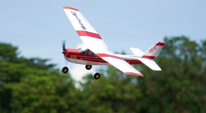 Cessna 152 Red 360mm Micro Indoor Rc Airplane Kit With Motor and Servos ...