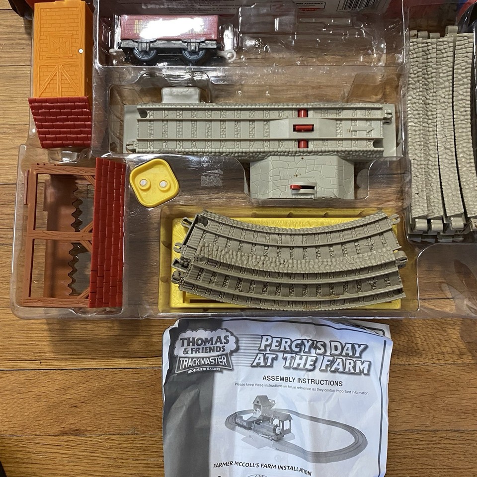 Thomas and Friends TrackMaster Lot The Party Surprise & Percy’s Day No ...