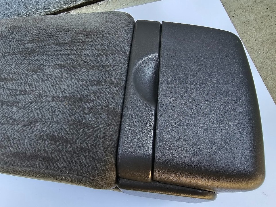 Buick LeSabre 2003-05 Center Console Lid Cup Holder Armrest Dark Gray ...