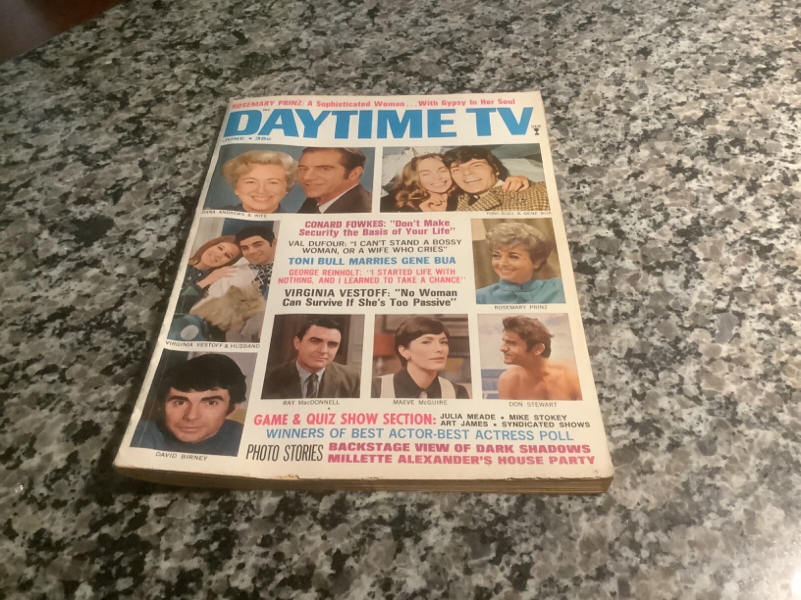 DARK SHADOWS,David Birney,George Reinholt,Peter Kilman,Conrad Fowkes ...