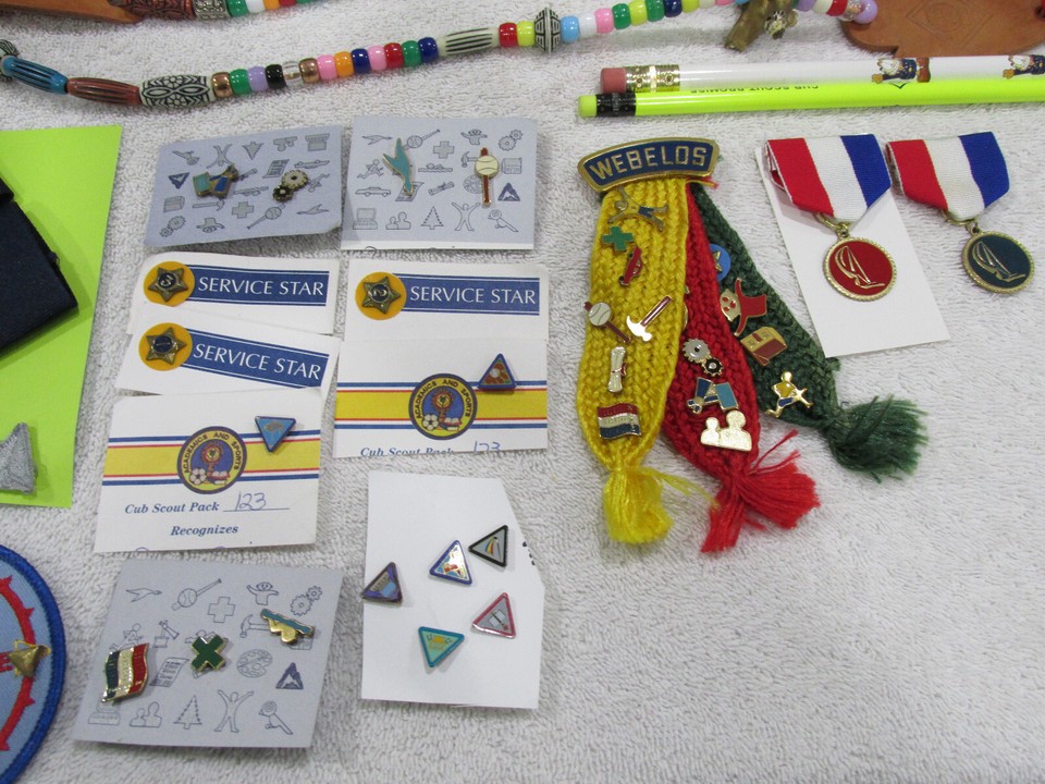 Huge Boy Scouts Pins-Hats- Badges-Scarfs-Patches-Merit Items-Shirts ...