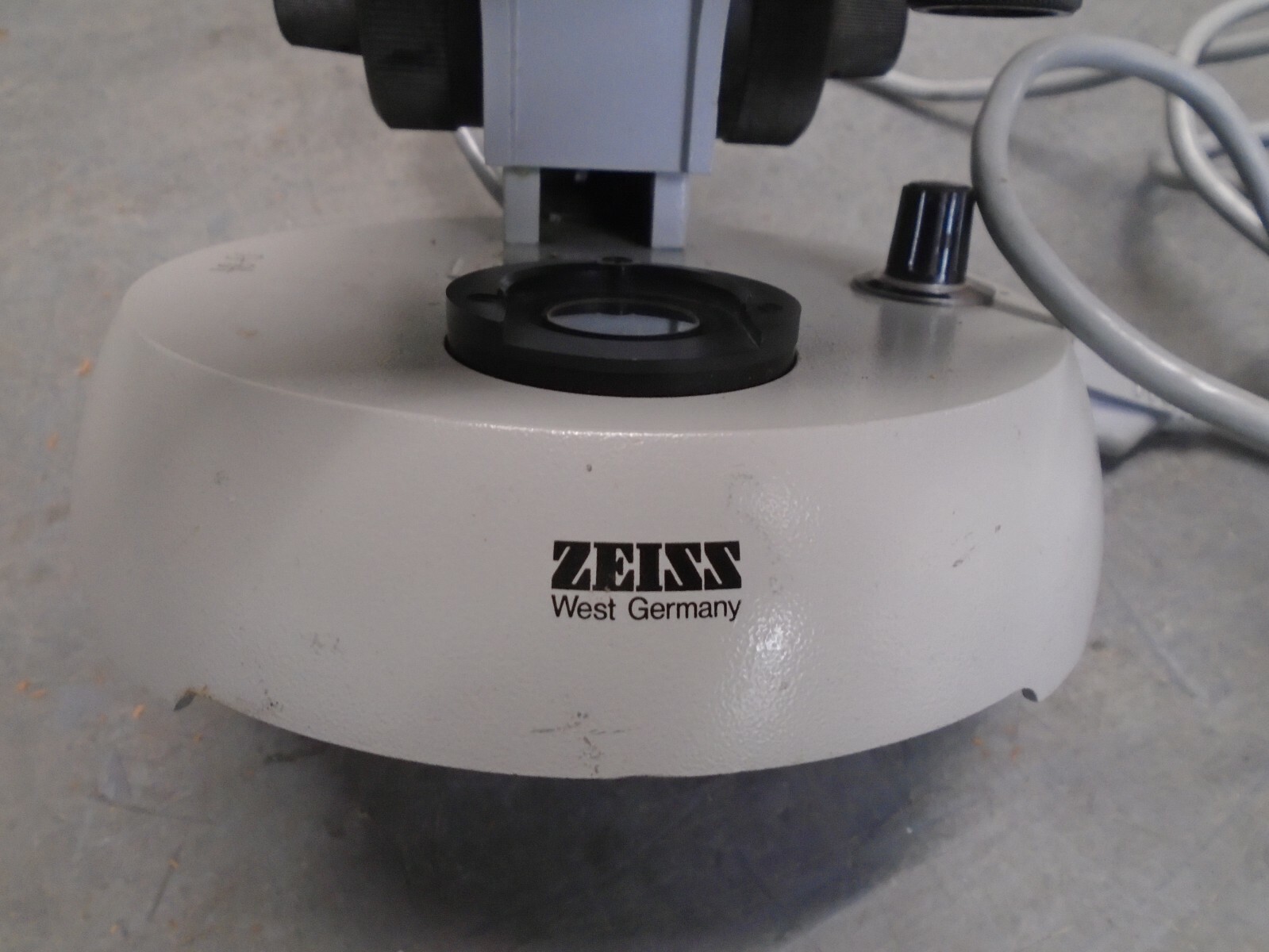 Zeiss Microscope KF2 47 04 12-9902 AS IS for parts or repair | eBay