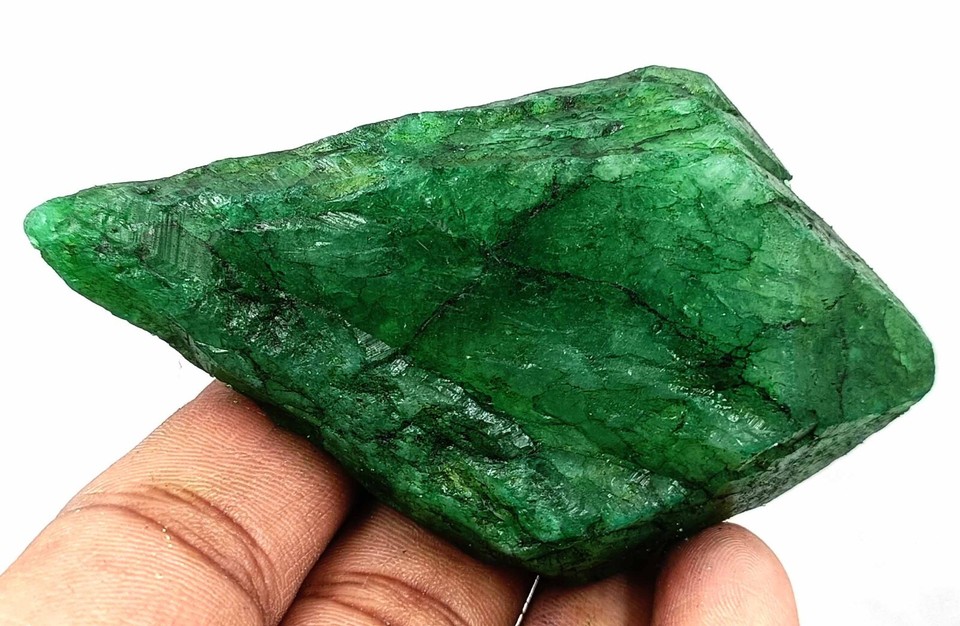 DYED 620 CT NATURAL GREEN EMERALD TRANSLUCENT ROUGH EGL CERTIFIED ...