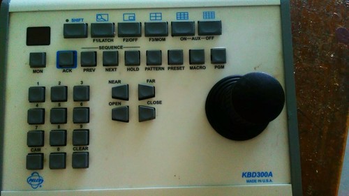 Pelco KBD300A Multiplexer Keyboard Controller as is untested very rare ...