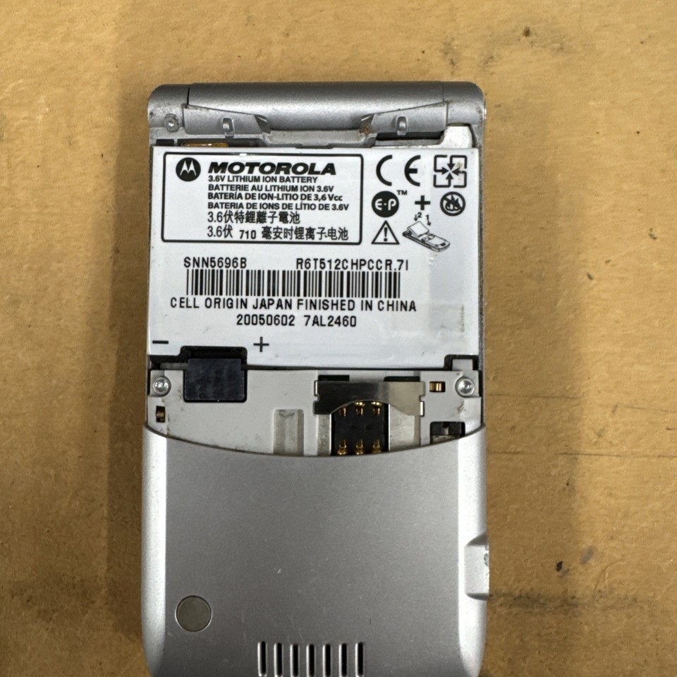 Motorola RAZR V3 Silver Flip Phone – Vintage Cell | eBay