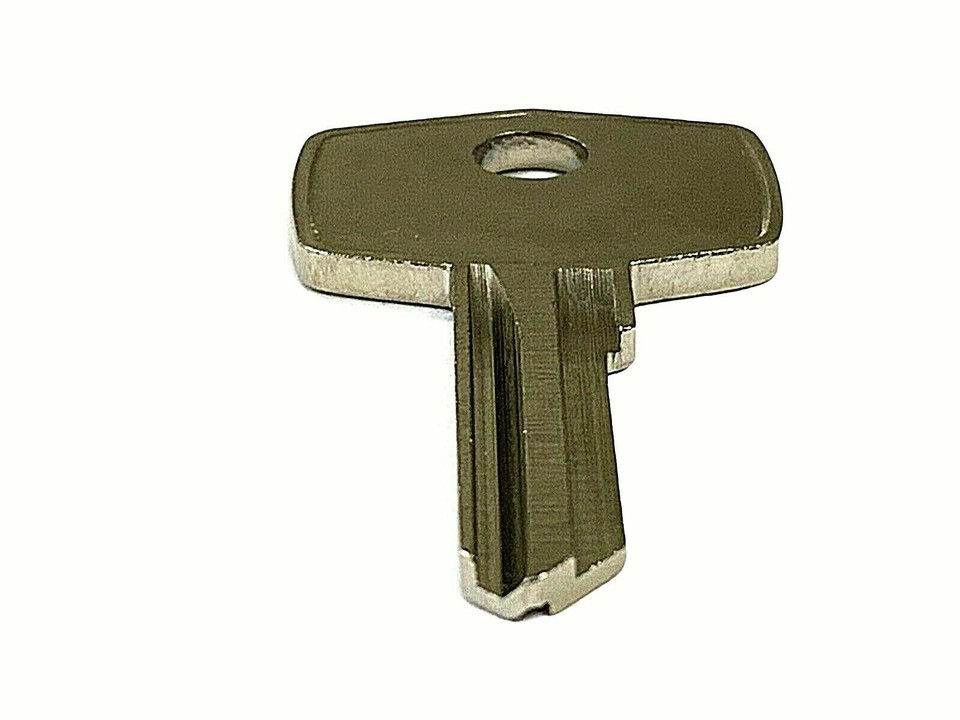 1 1970-1976 Triumph TR6 Automotive 62FS S71B 62DR UN3 Key Blank | eBay