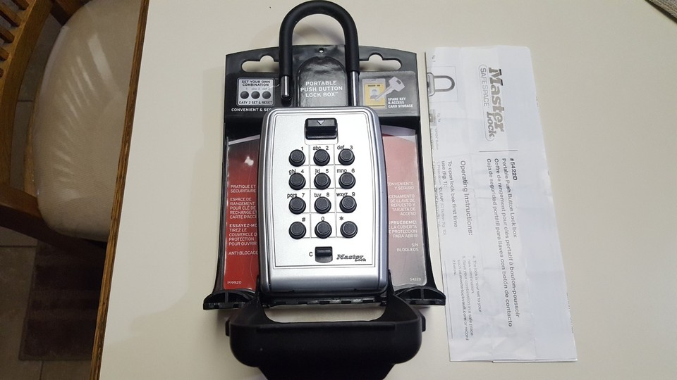 MASTER LOCK - SAFE SPACE LOCK BOX - PORTABLE PUSH BUTTON - W ...